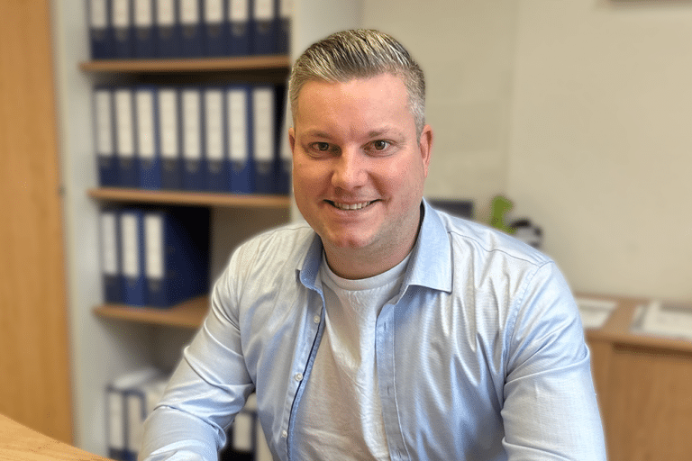 Ansprechpartner*innen - Vogt Spezialdruck GmbH